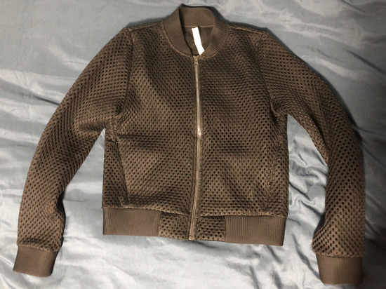 Crna zenska bomber jaknica