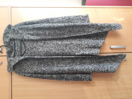 Džemper ogrtač XS/34 veličina H&M