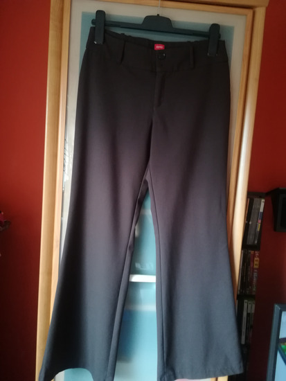 Pantalone ženske 40-42