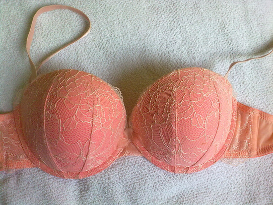 H&M extra push up brus, vel.80B