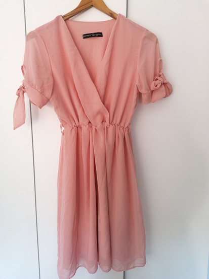 Nova haljina roze boje