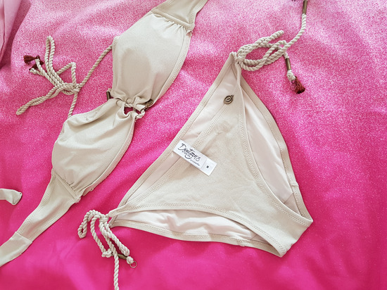 Kupaci by hunkemoller