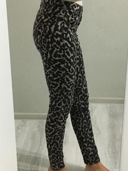 H&M pantalone/ AKCIJA
