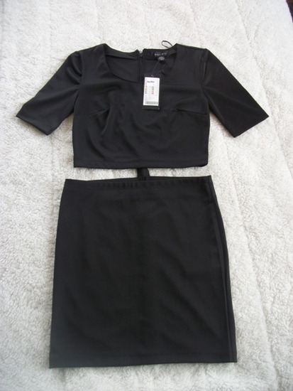 Nova crna Amisu crop haljina sa etiketom