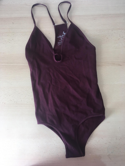 Free people bodi NOVO SNIZENO 1250