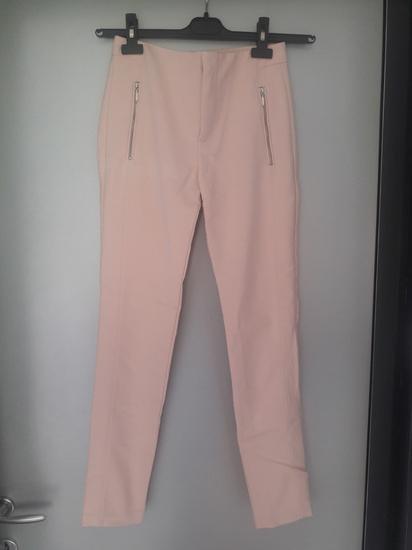 ♥️ ZARA ♥️roze pantalone