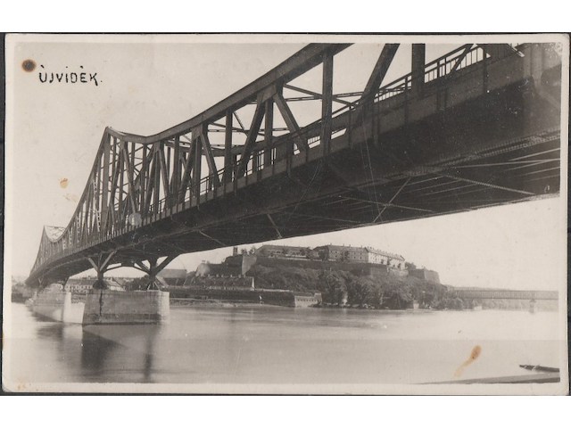 Ujvidek / Most / 1923