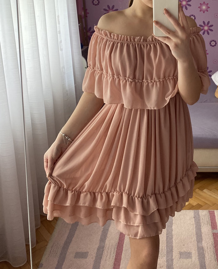 Letnja roze haljina