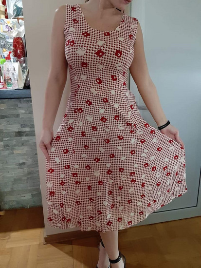 Dugačka haljina crveno-bela