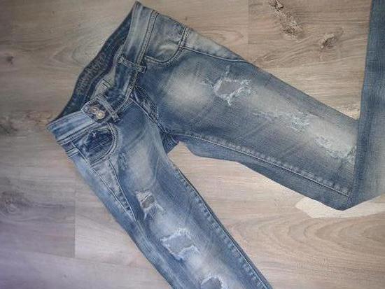 Damaged jeans farmerice