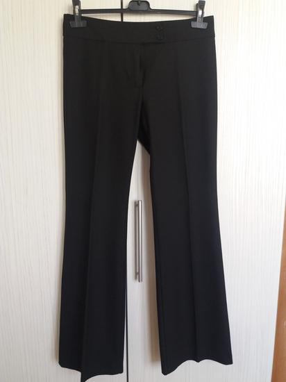 Benetton crne pantalone