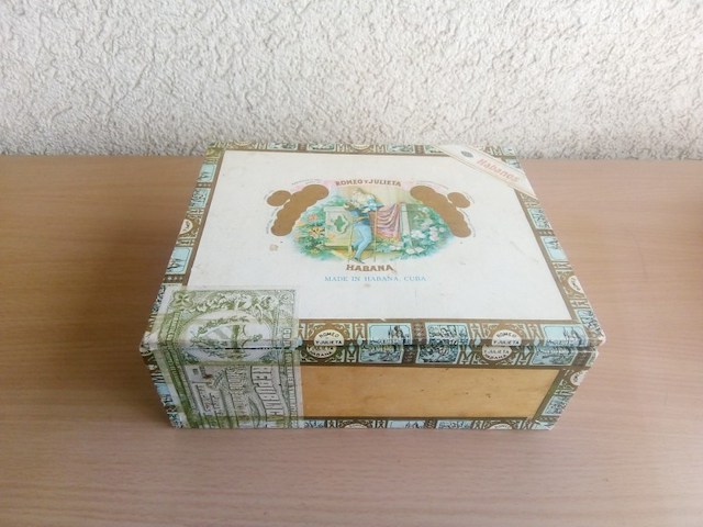 drvena kutija Romeo y Julieta HABANOS hecho en cuba