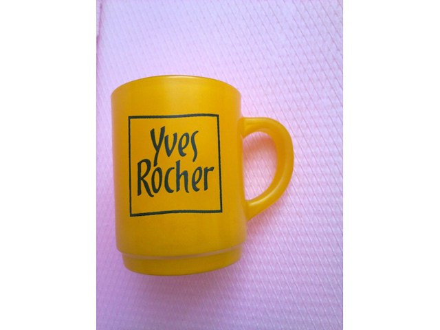 Čaša - šolja Yves Rocher