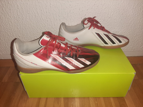 Adidas patike za fudbal