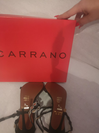 Sandale Carrano