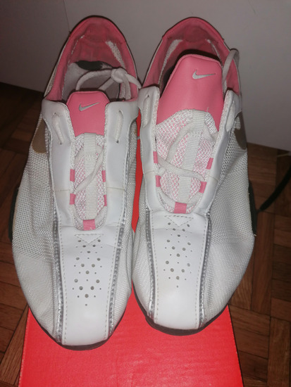 Prelepe letnje original Nike patike 38