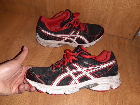 ASICS patike br. 40