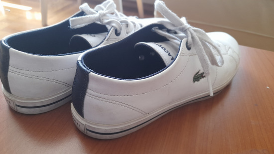 Kožne očuvane Lacosta patikice