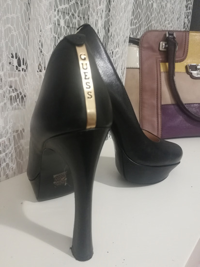 GUESS crne salonke