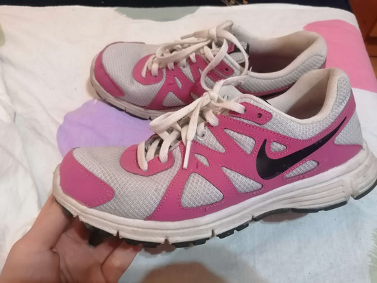 Nike original patike SNIZENO