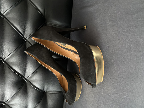Zara cipele sa zlatnom platformom SNIZENE 1000din
