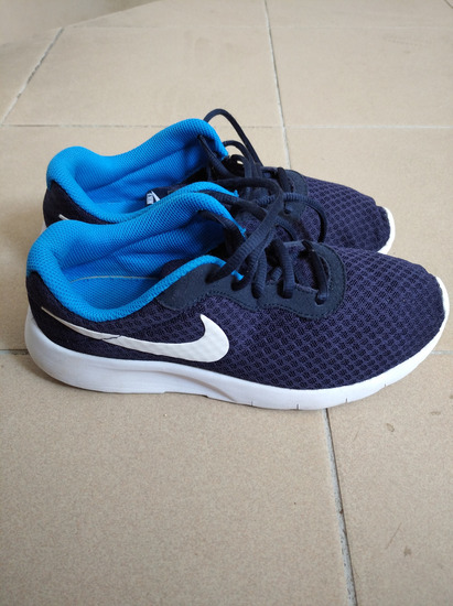 Nike original patike 38 broj,nove