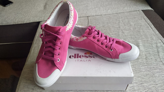 Ellesse patike