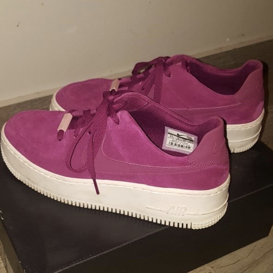 NIKE Air Force 1 tamno roze