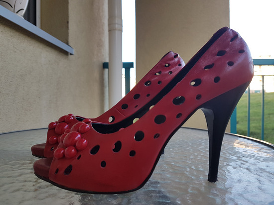 Crvene kozne neobicne sandale 39, SADA 3500