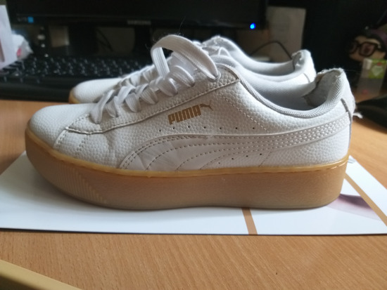 PUMA Women's Vikky