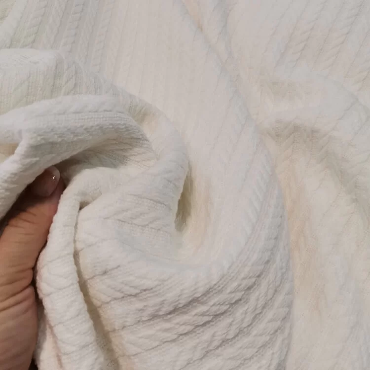 Pamučna pletenina-končani pokrivač beli