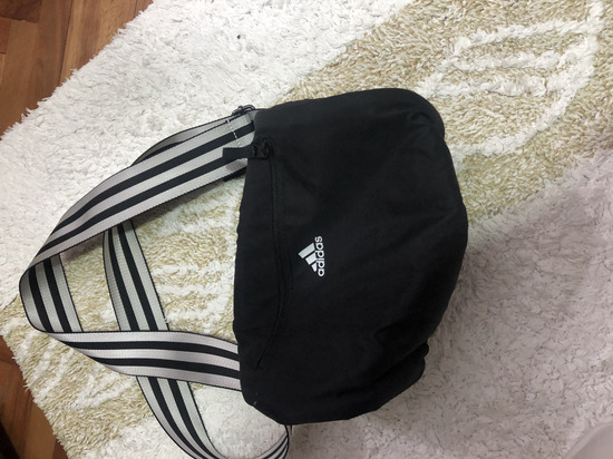 Adidas torba