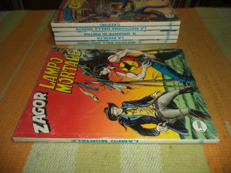 ZAGOR Zenith Gigante - broj 454 (italijanski strip)