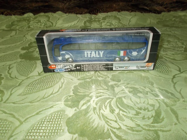 Dickie Die Cast World Team Bus FIFA World Cup-Italy