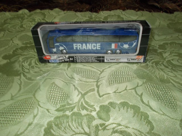 Dickie Die Cast World Team Bus FIFA World Cup-France