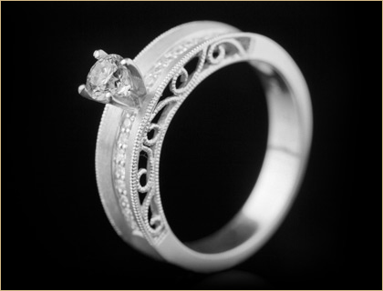 Verenički prsten belo zlato 18k