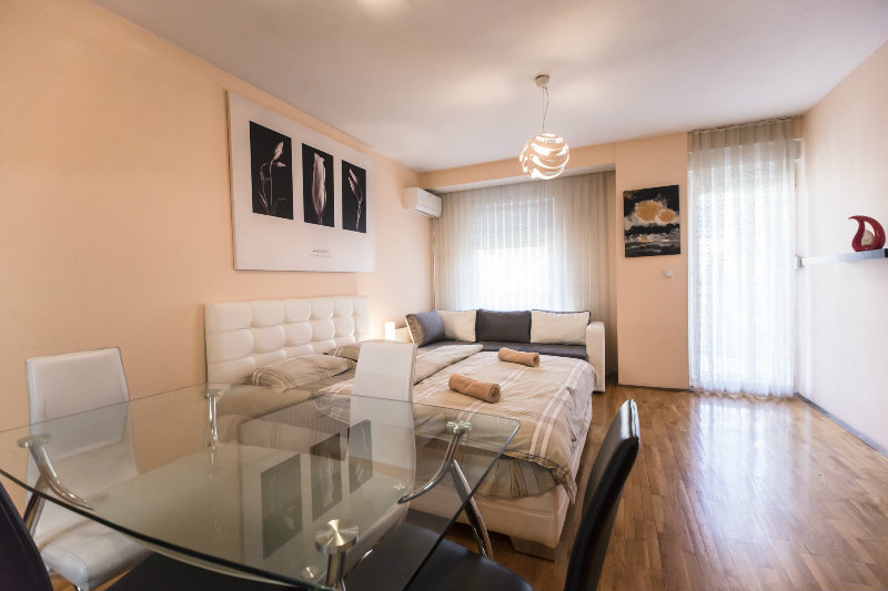 PINK APARTMANI BEOGRAD - APARTMAN KALA