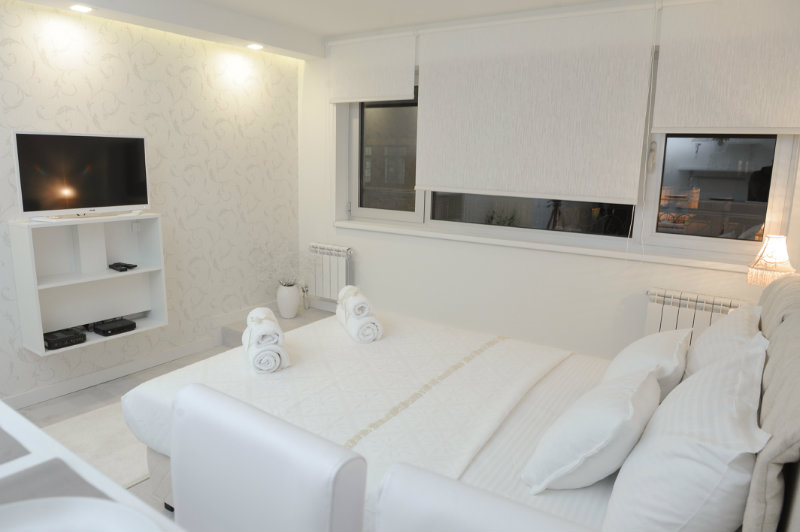 PINK APARTMANI BEOGRAD - APARTMAN PRINC