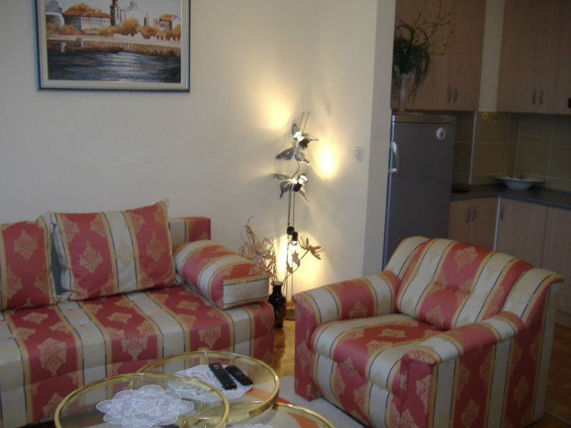 PINK APARTMANI BEOGRAD - APARTMAN DJERAM