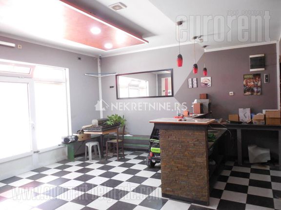 #41866, Izdavanje, Lokal, OVČA, 400 EUR