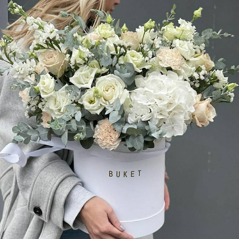 Box of flowers XL