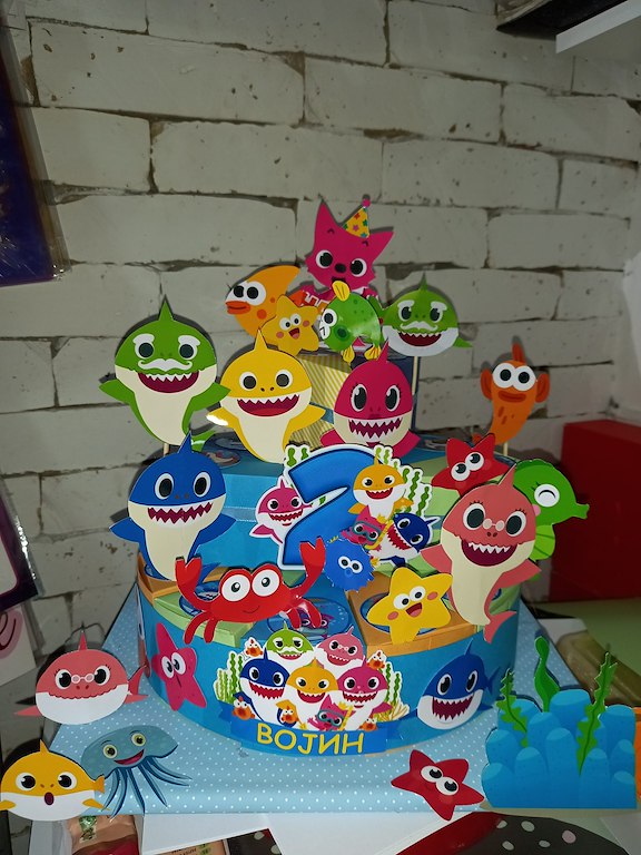 Torta od kartona Baby Shark