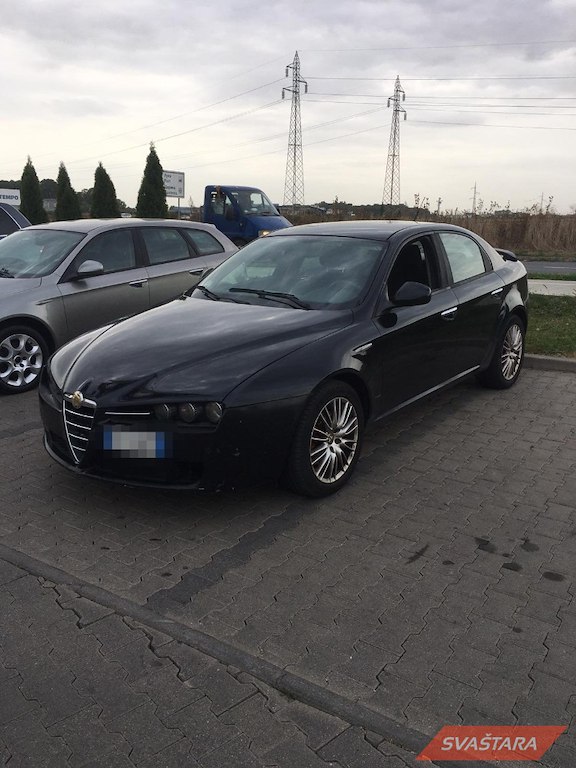 Alfa Romeo 159 limuzina DELOVI