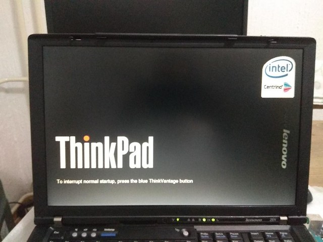 IBM Lenovo Think Pad Z61t kompletan ekran