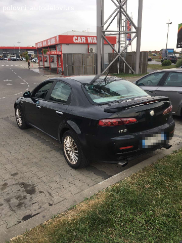 Alfa Romeo 159 zadnja soferka