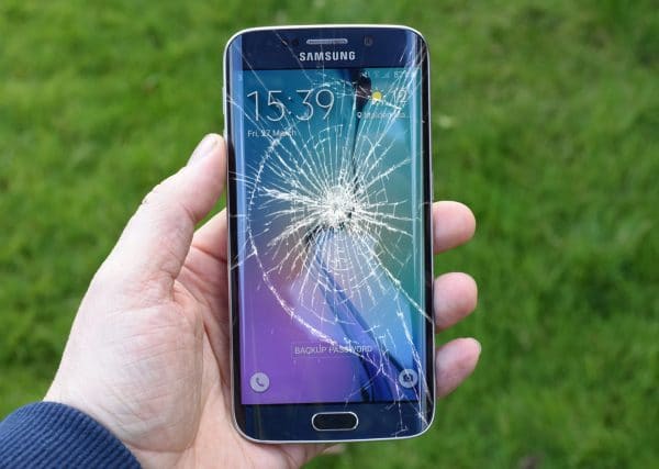 Zamena stakla (reparacija) za Samsung Galaxy S6 edge / G925