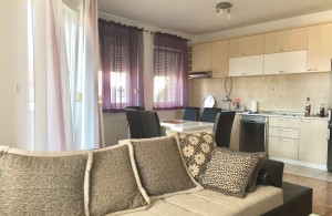 Iznajmljujem Stan-Apartman, Centar