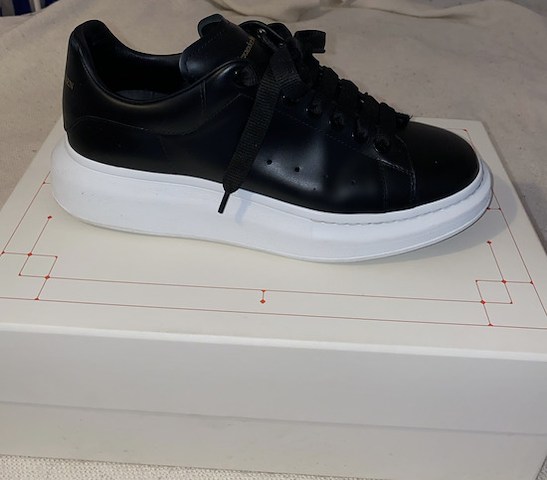 Original Alexander McQueen patike