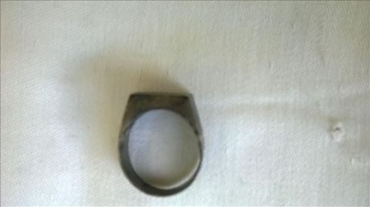 Muski prsten srebro,5 gr.otvor uzduzno 21,5 poprec