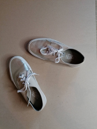 Vans patike (Vans Metallic Canvas in Silver)